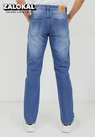 Sandal & Apparel Carvil Terbaru di ZALORA