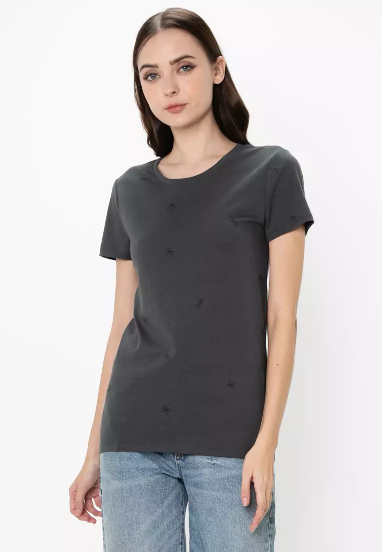 The gap favorite tee store