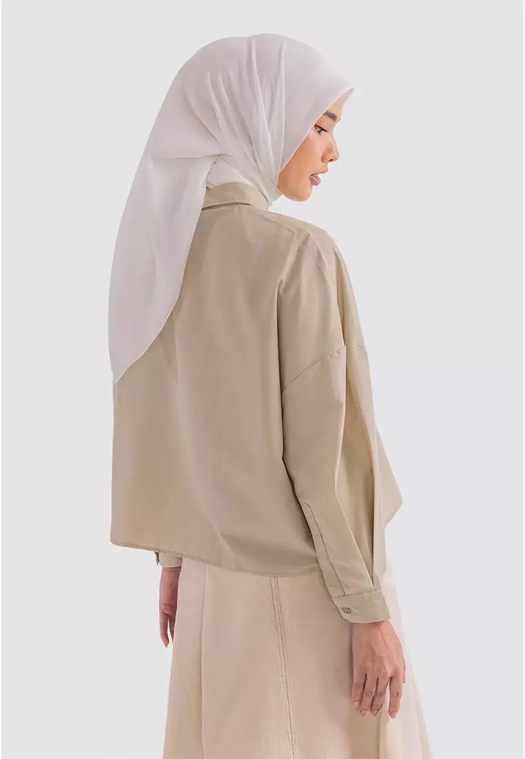 Jual Riamiranda Ria Miranda Sage Delila Shirt Original 2025 | ZALORA Indonesia