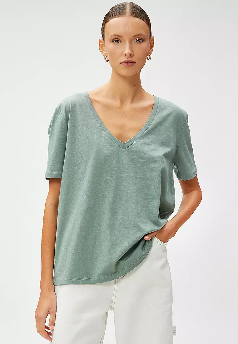 Jual KOTON Cotton Basic T-Shirt V Neck Original 2025 | ZALORA Indonesia