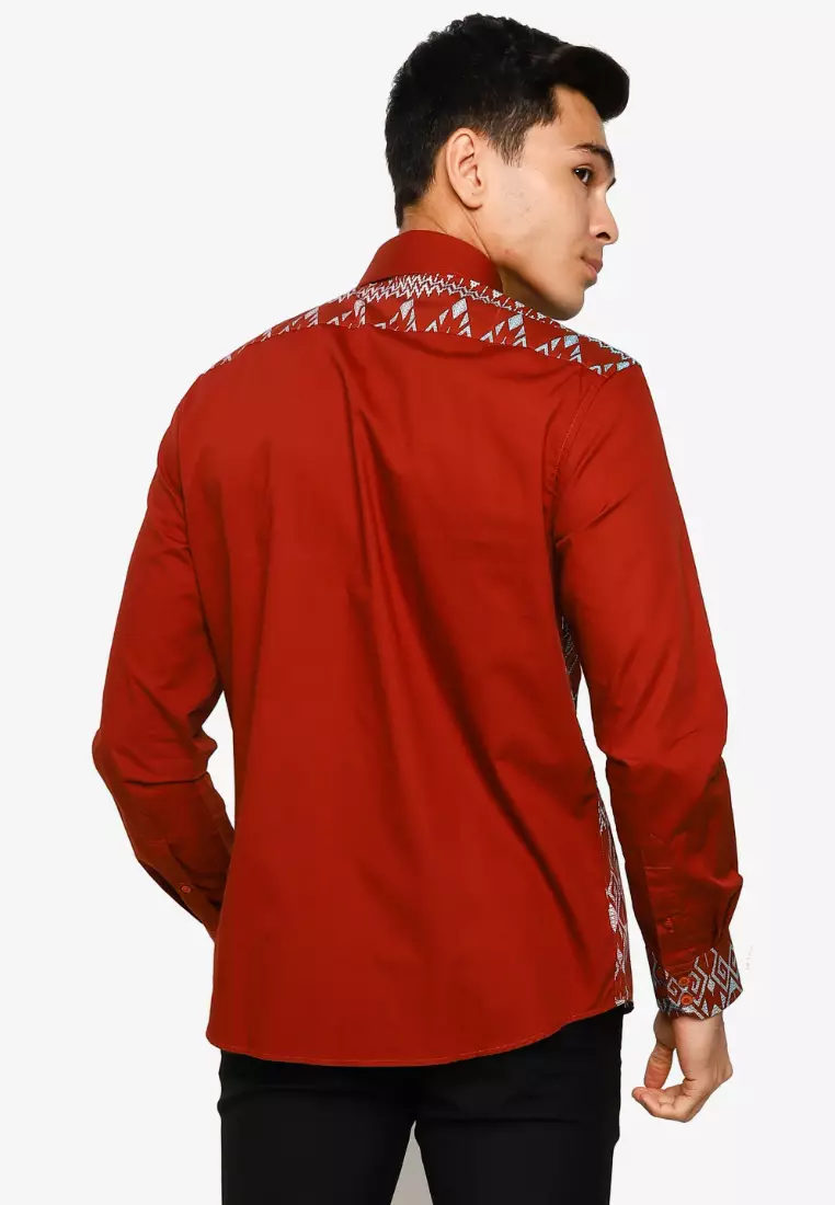 Buy Gene Martino Long Sleeve Batik 2025 Online | ZALORA