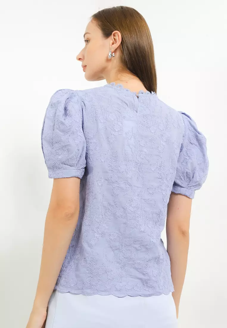 Jual Icons Emb Puff Sleeves Blouse Original 2024 | ZALORA Indonesia