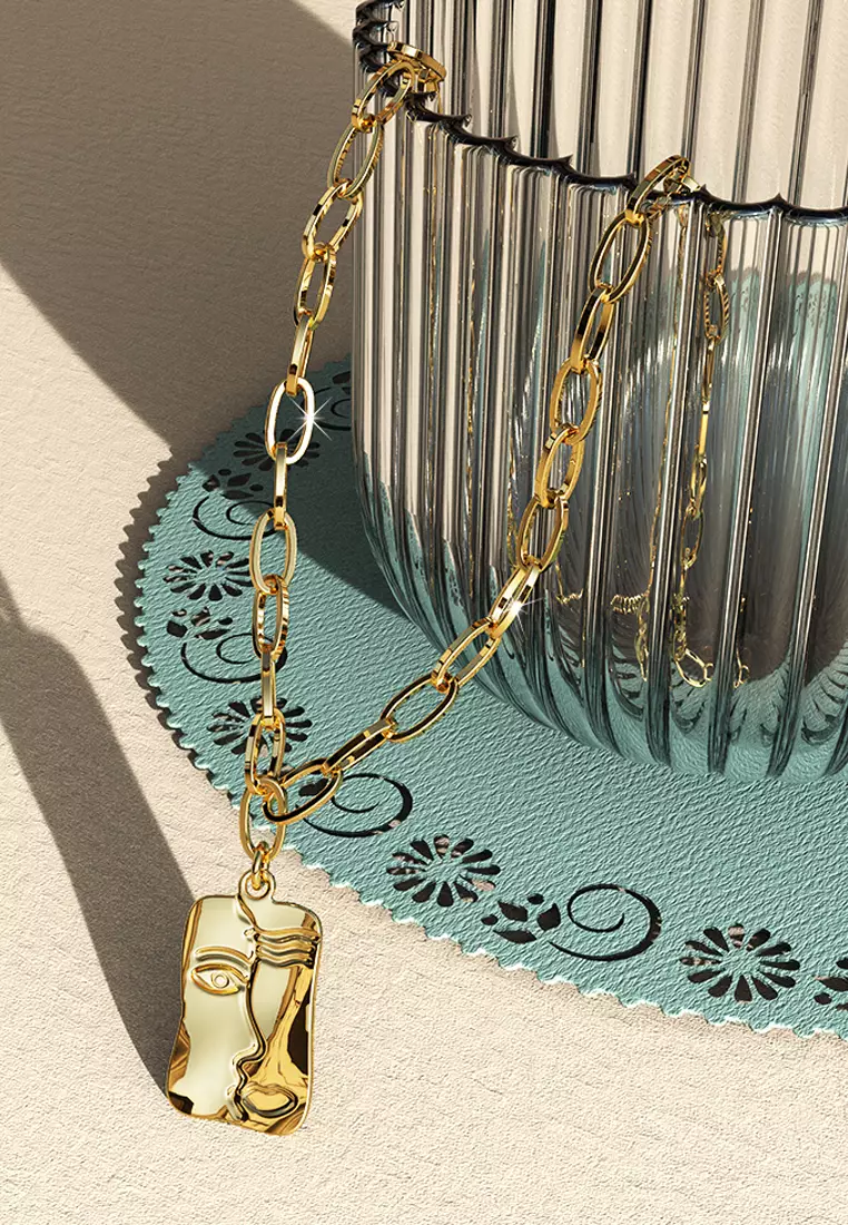 Buy Bullion Gold Abstract Face Necklace in Gold 2025 Online | ZALORA ...
