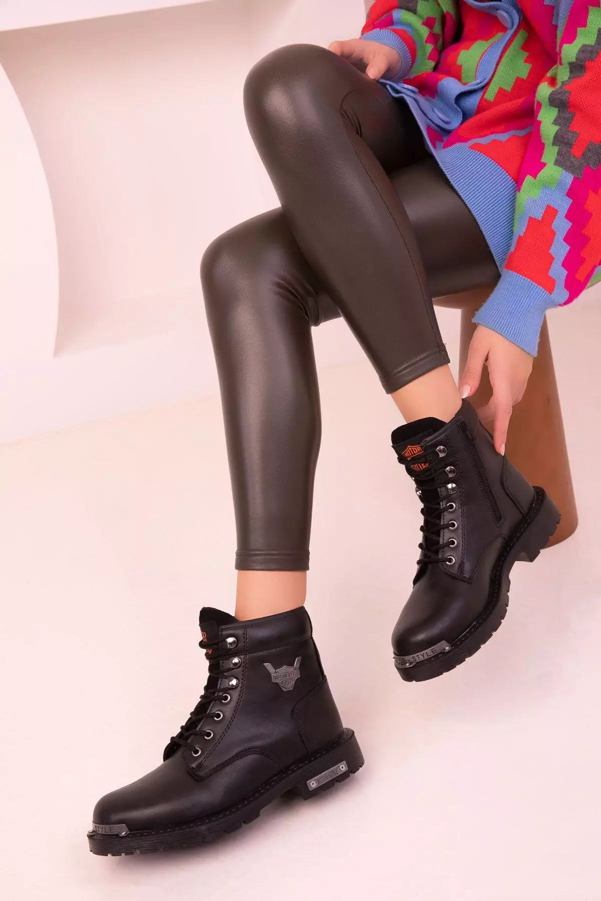 Jual Soho Patch Combat Ankle Boots Original 2024 | ZALORA Indonesia