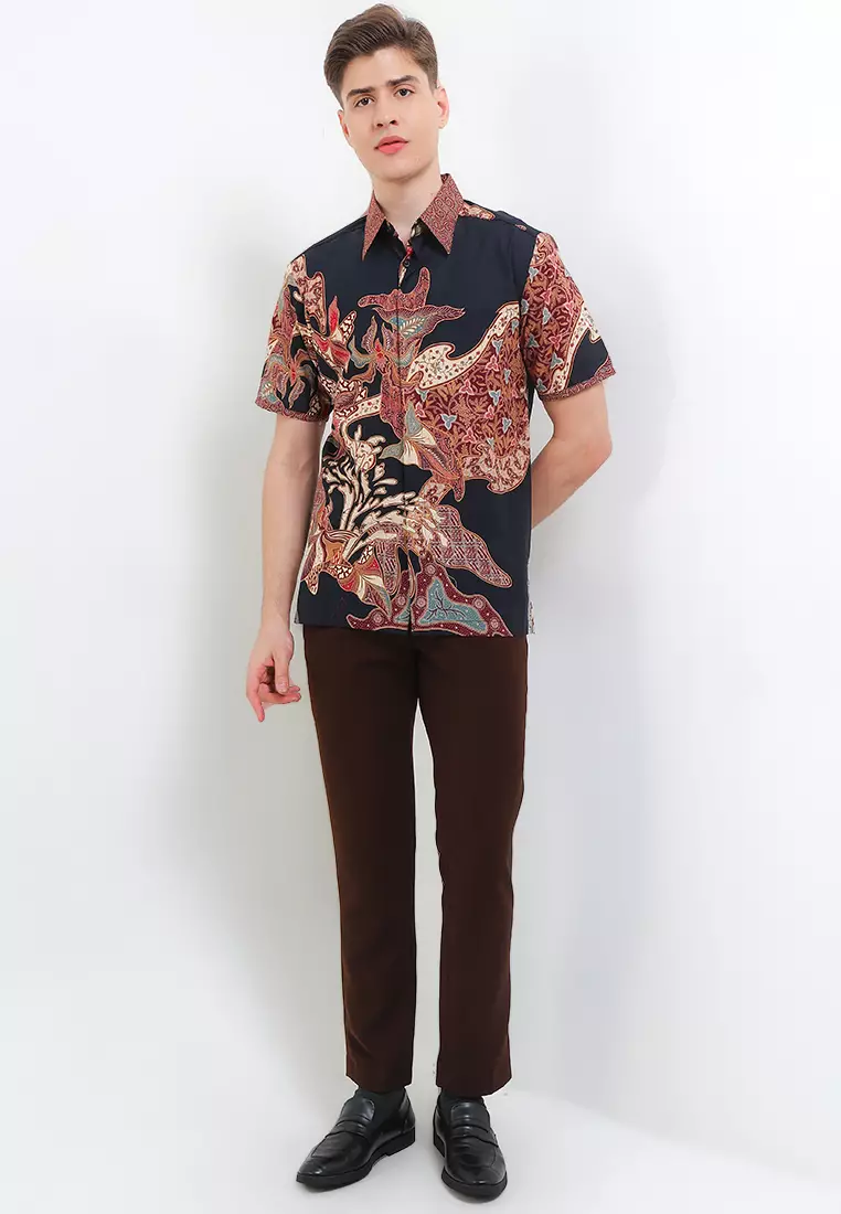 Jual ARJUNA WEDA Hem Body Fit Batik Daun Original 2025 | ZALORA Indonesia