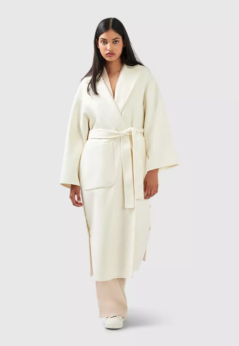 Belle & Bloom Wide Awake Split Hem Overcoat 2025 | Buy Belle & Bloom Online | ZALORA Hong Kong