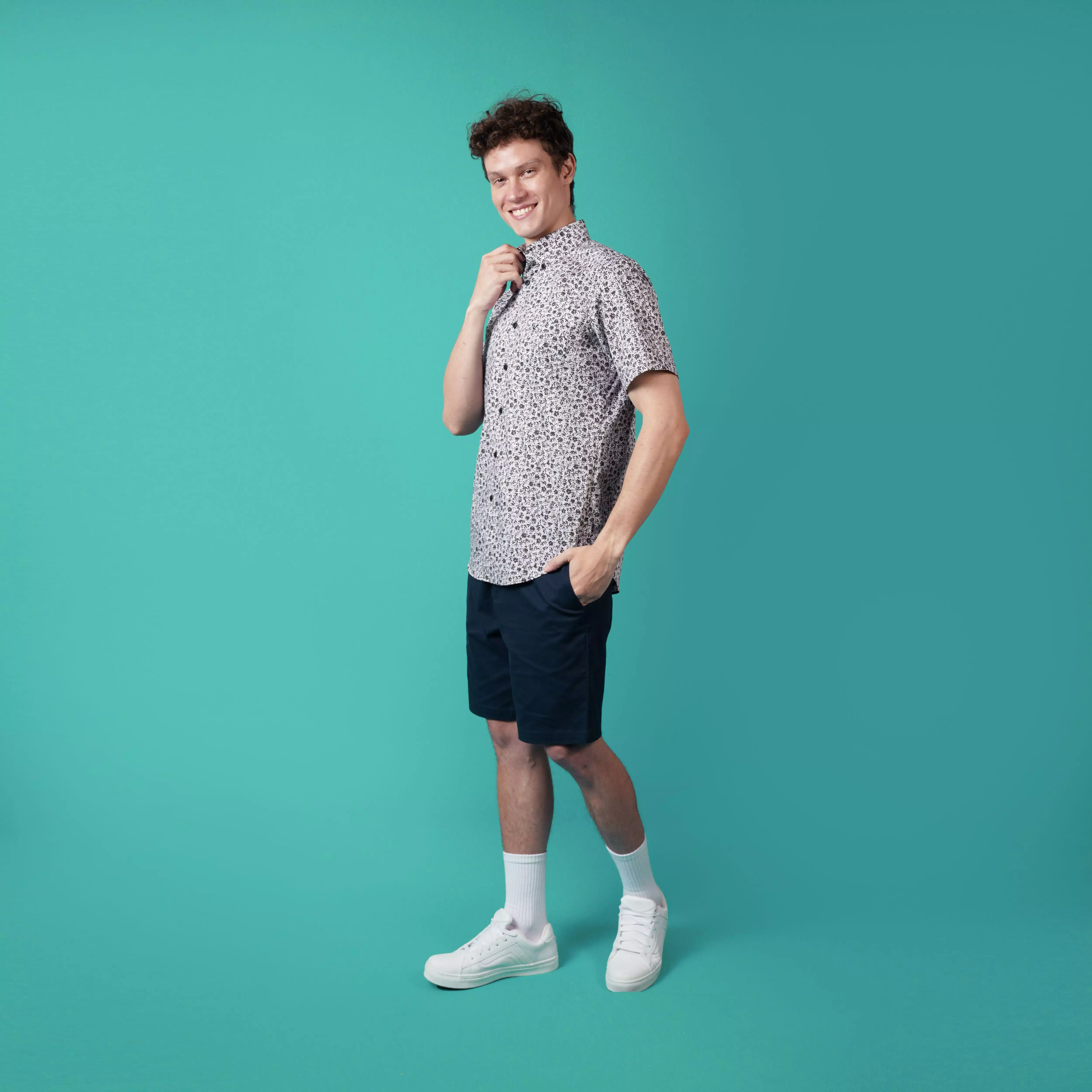 Jual Ethan White Ethan White - Short Sleeve Printed Biome Original 2025 | ZALORA Indonesia