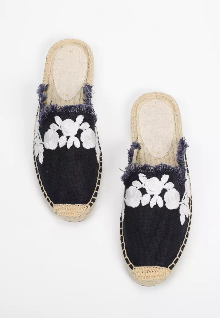 Buy Twenty Eight Shoes Embroidery Linen Espadrilles HB001 2025 Online | ZALORA Philippines
