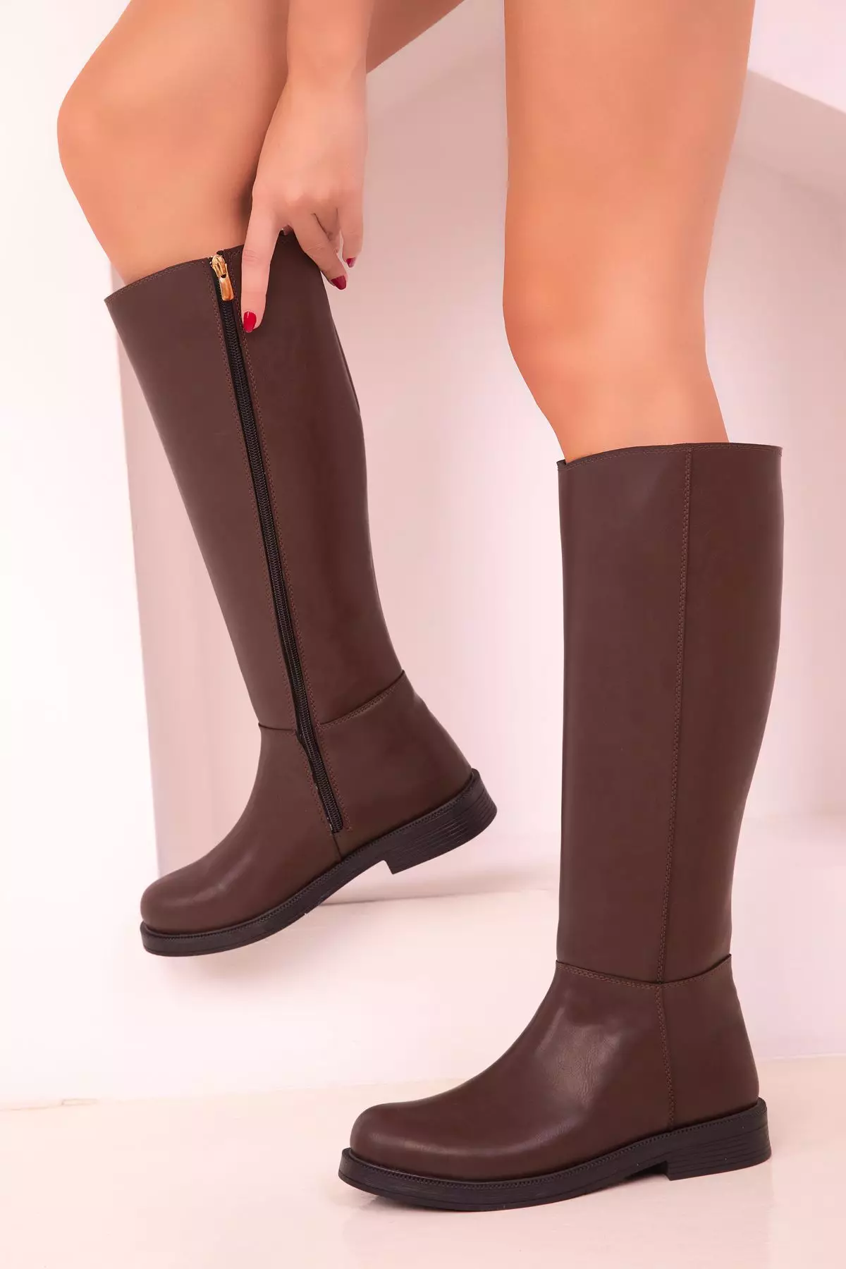 Jual Soho Calf Length Boots Original 2025 | ZALORA Indonesia