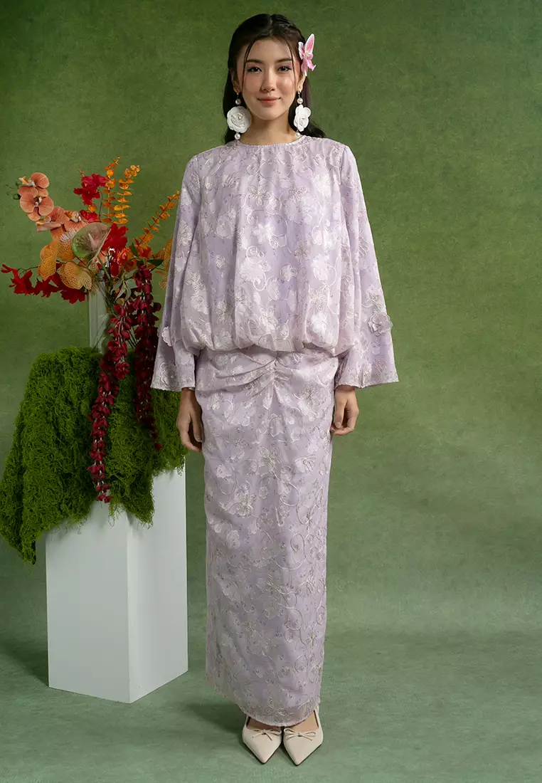 Buy Lubna Luna Voluminous Modern Set Online | ZALORA Malaysia