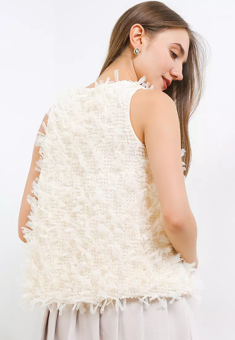 Jual LLACES Coco Lace Sleeveless Top Original 2025 | ZALORA Indonesia