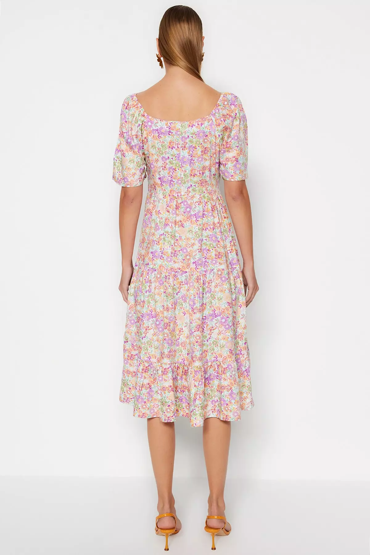 網上選購 Trendyol Floral Print Dress with Balloon Sleeves 2025 系列 | ZALORA香港