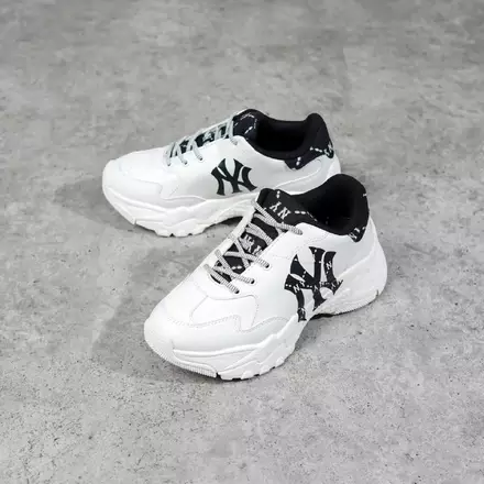 Jual MLB Sports Original Terbaru September 2025 | ZALORA Indonesia