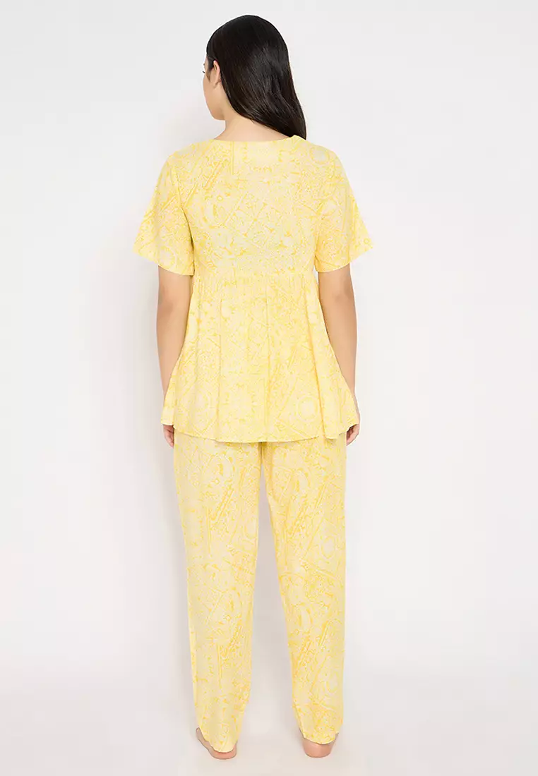 Clovia Clovia Printed Peplum Top & Pyjama Set in Yellow - Rayon 2025 ...