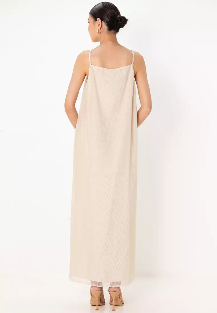 Buy EMBARA Pleated Inner dress 2025 Online | ZALORA