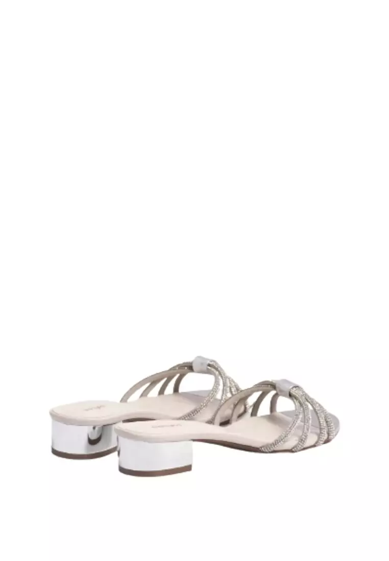 Jual PRETTY FIT Zico Sandals Silver Original 2025 | ZALORA Indonesia