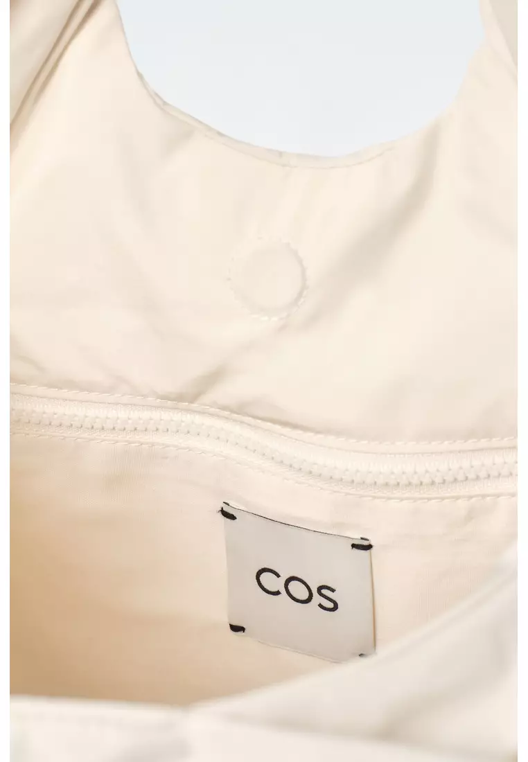 網上選購 COS CLOUD MINI TOTE BAG 2025 系列 | ZALORA香港