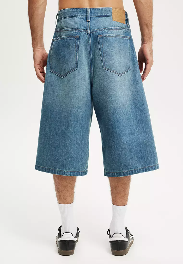 Jual Cotton On Super Baggy Jorts Original 2025 | ZALORA Indonesia