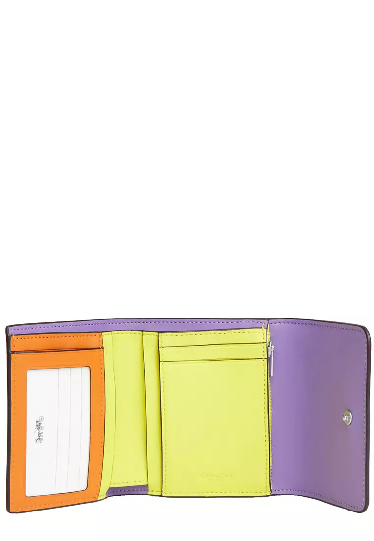 線上選購 Coach Small Trifold Wallet In Signature Canvas With Colorblock ...