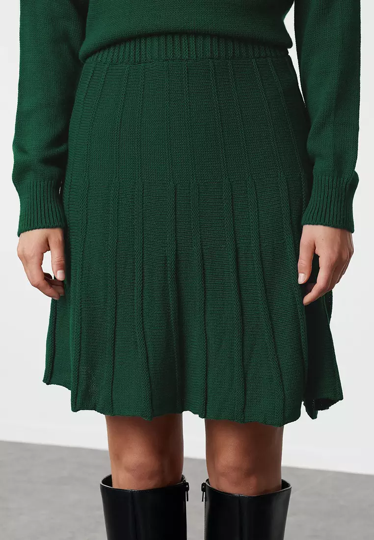 Buy Trendyol Emerald Green Pleated Skirted Knitwear Top-Bottom Set ...