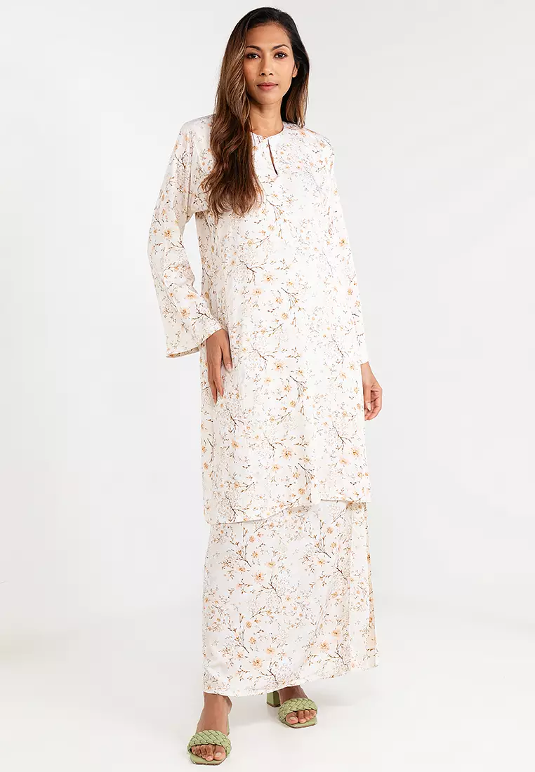 Buy Butik Sireh Pinang Baju Kurung Pahang Raisa Online | ZALORA Malaysia