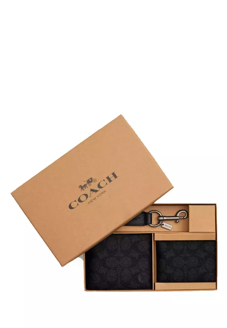 Buy Coach Boxed 3 In 1 Wallet Gift Set In Signature Canvas 2025 Online ...