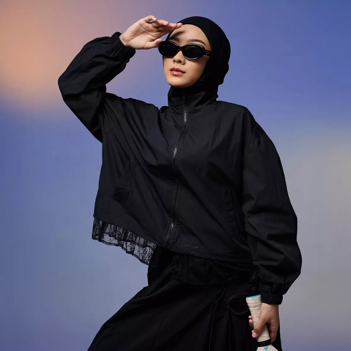 Jual ZM ZM Zaskia Mecca - Dihara Jacket Daily Jaket Parasut Ringan Tahan Air dengan Detail Lace ...