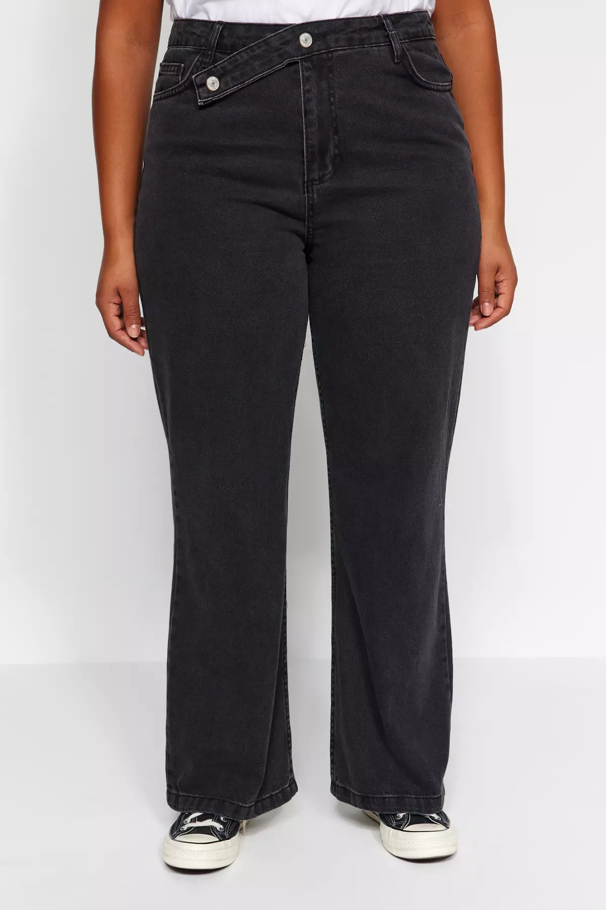 Buy Trendyol Wide-Cut Jeans with Waist Detail 2025 Online | ZALORA