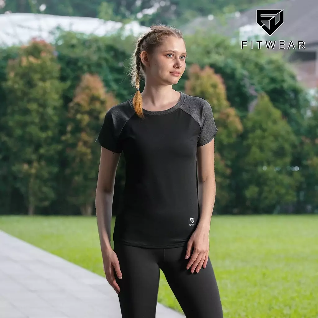 Jual FITWEAR Fitwear - Kaos Olahraga Slimfit Wanita MOANA DRYFIT S/S ...