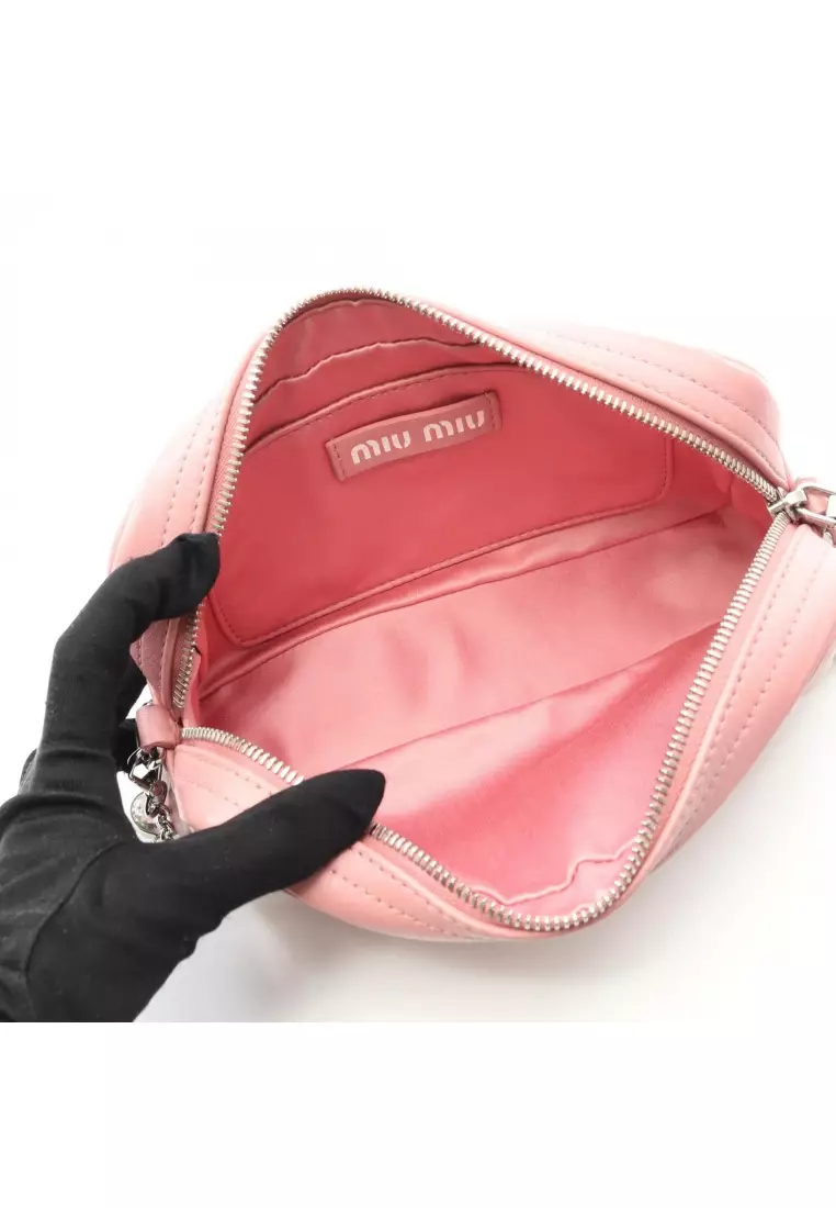Buy Miu Miu Pre-Loved MIU MIU matelasse nappa crystal Shoulder bag leather pink Online | ZALORA ...