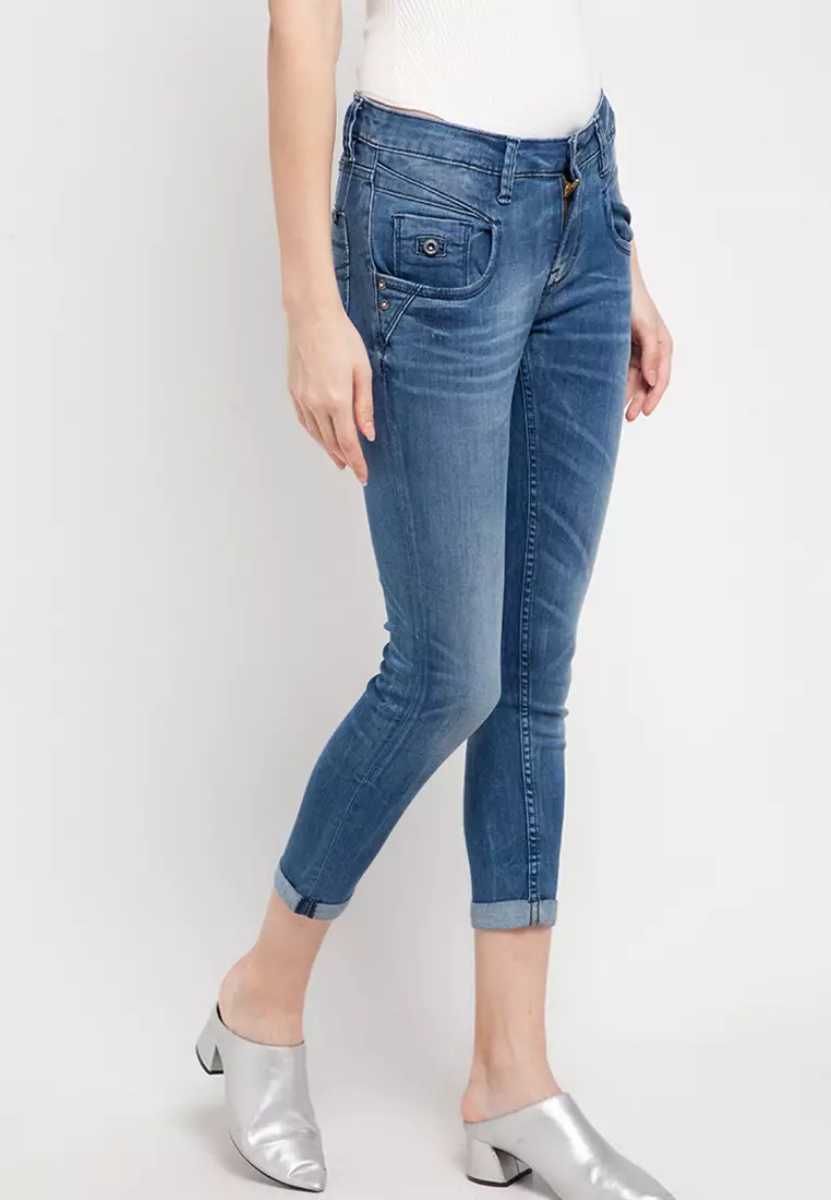 Jual X-EIGHT Barbara Jeans Original 2025 | ZALORA Indonesia