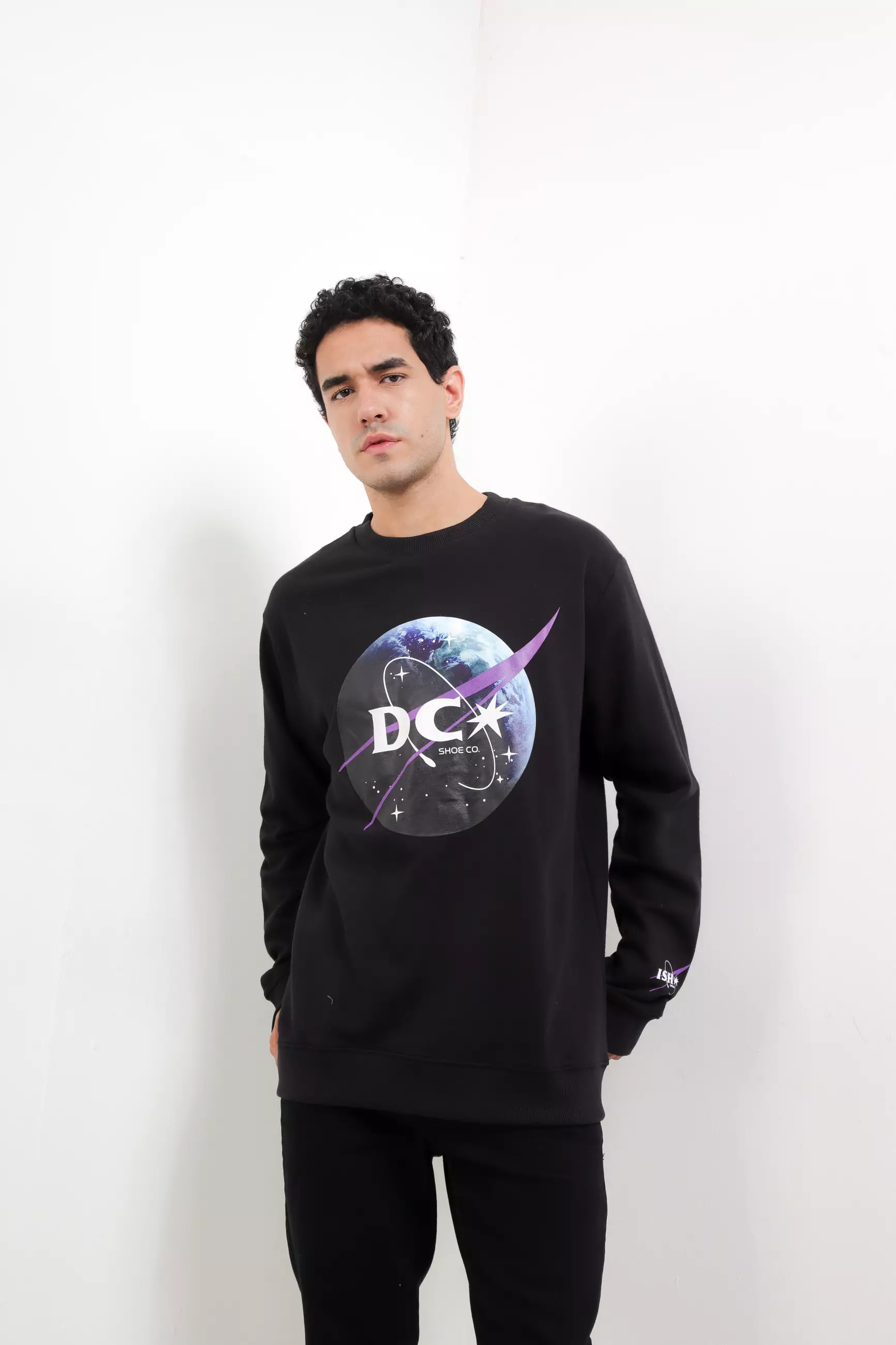 Jual DC Ish Crew Original 2024 | ZALORA Indonesia