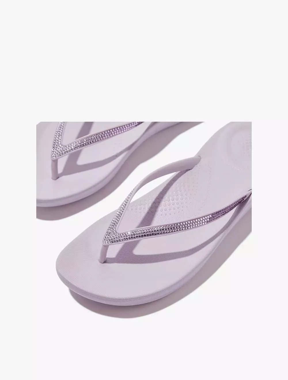 Jual FitFlop Fitflop iQushion Ombre Sparkle Flip-Flops - Cool Lilac ...