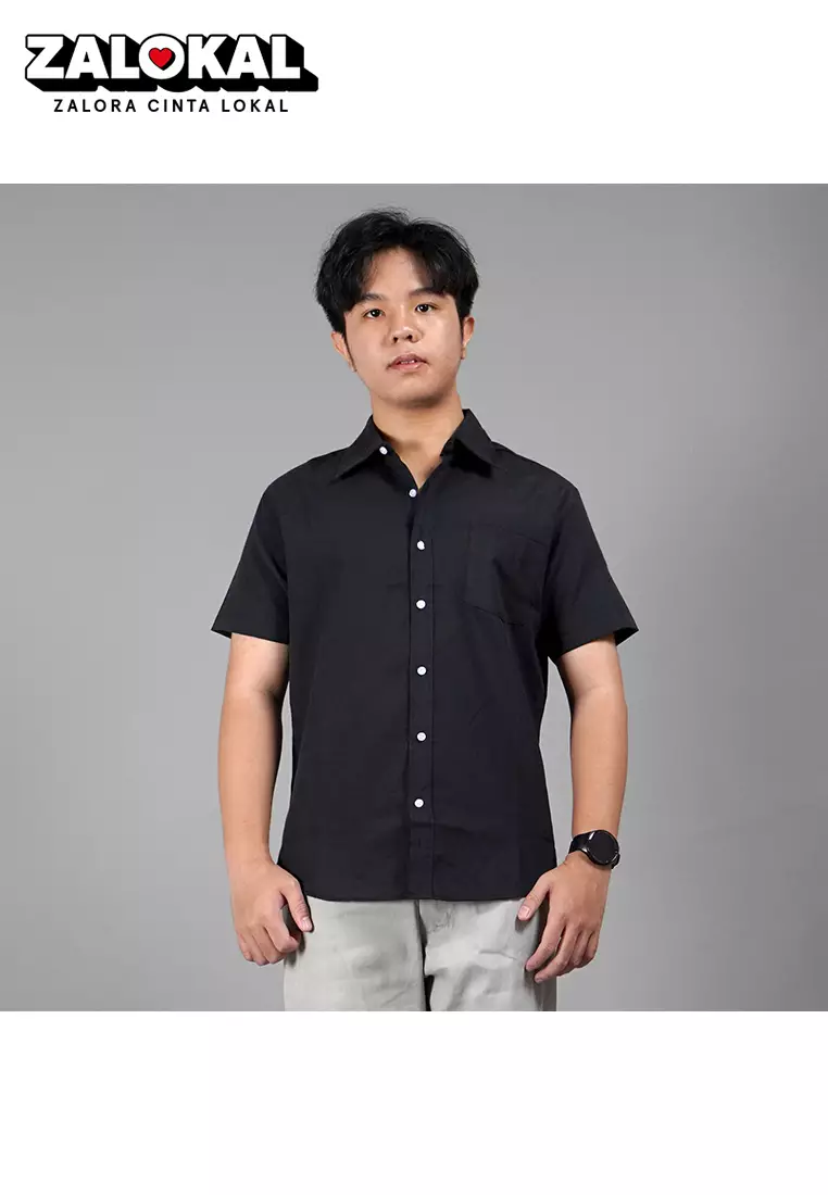 Jual Okechuku CALEB Kemeja Pria Polos Lengan Pendek Work Shirt - HITAM Original 2025 | ZALORA ...
