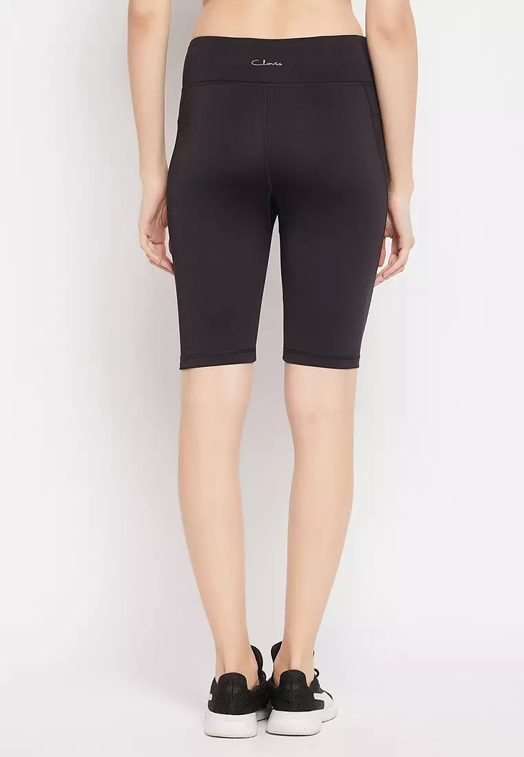 Clovia Clovia High Rise Active Cycling Shorts in Black with Side Pocket 2024 | Buy Clovia Online ...