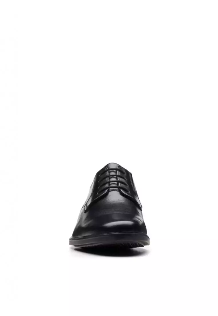 Buy CLARKS Howard Walk Black Leather Mens Shoes 2025 Online | ZALORA
