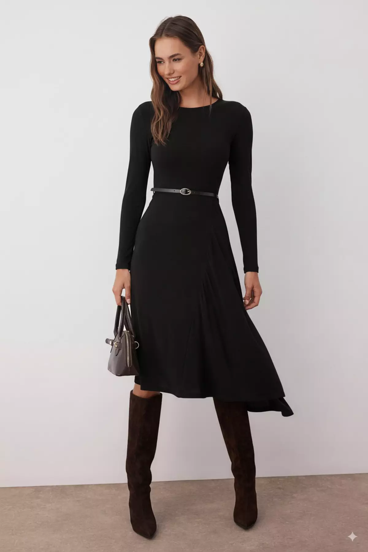 Jual Trendyol Black Plain A-Line/Belt-Drop Belt Detailed Crew Neck ...