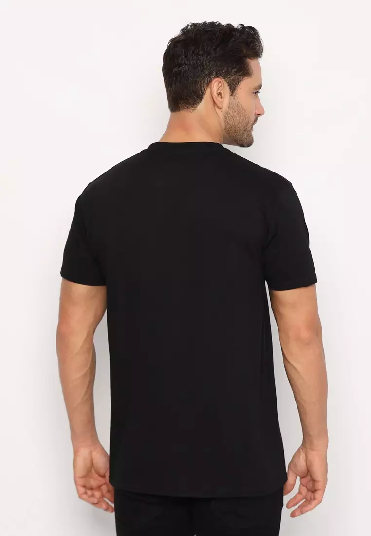 Jual Brain Clothing NOT WAR T-Shirt Original 2025 | ZALORA Indonesia