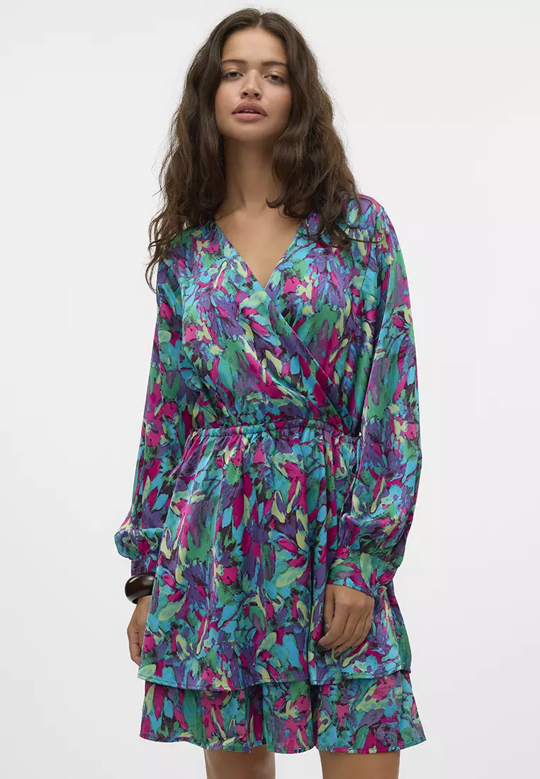 Buy Vero Moda Nelly V-Neck Short Dress Online | ZALORA Malaysia