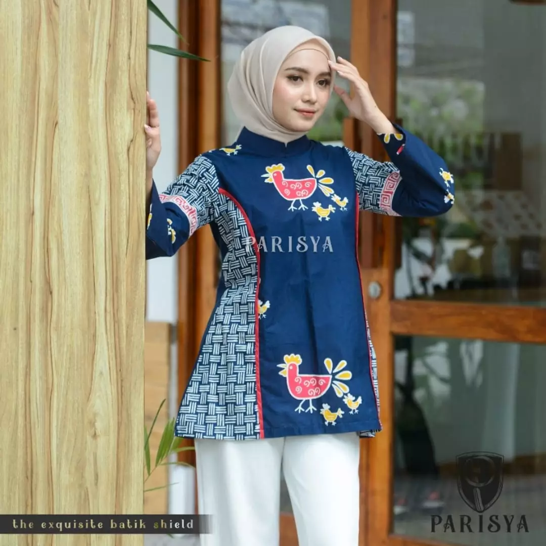 Model Baju Batik Wanita Muslim Modern