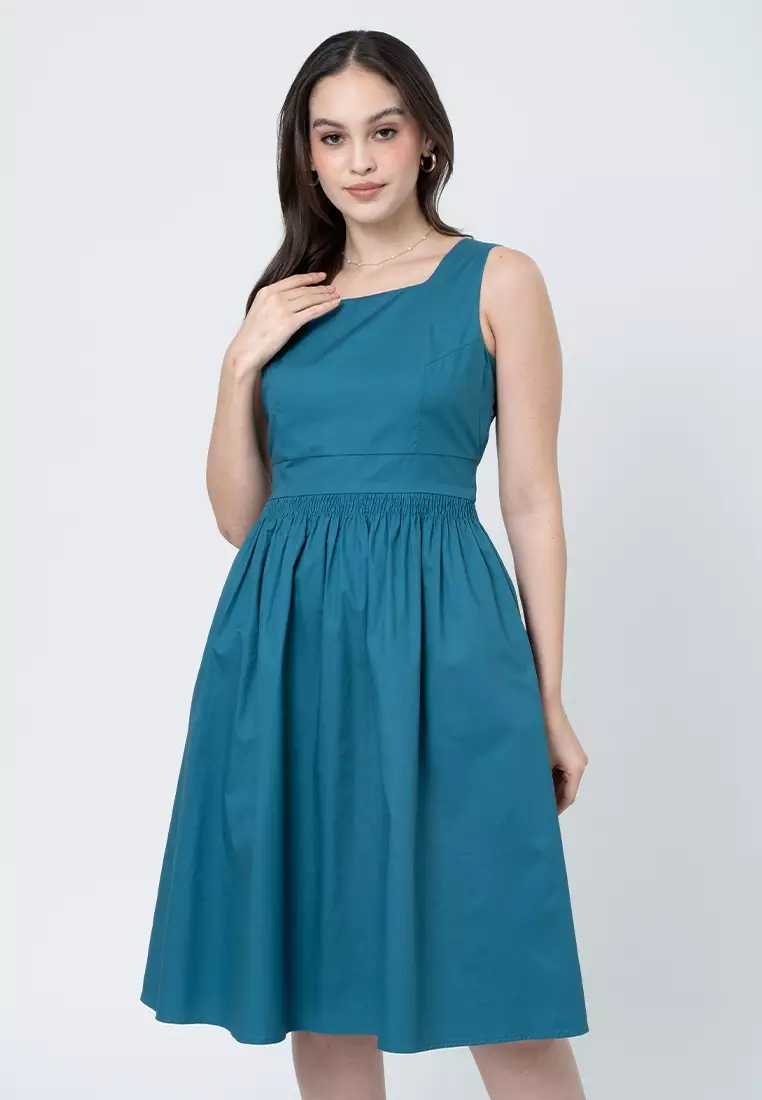 Buy Apple & Eve Kaya Dress with Square Neckline and Fabric Belt 2025 ...