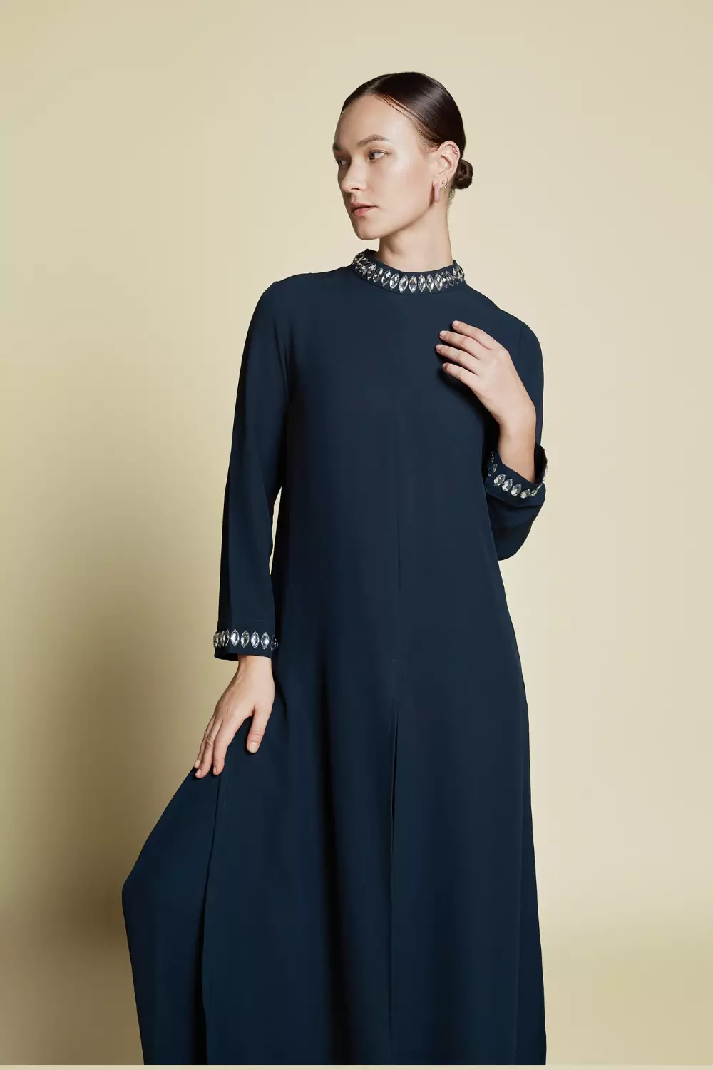 Jual Demure & Co DEMURE&CO - Demure Midi Coat Set in Frusan Silk Forest ...