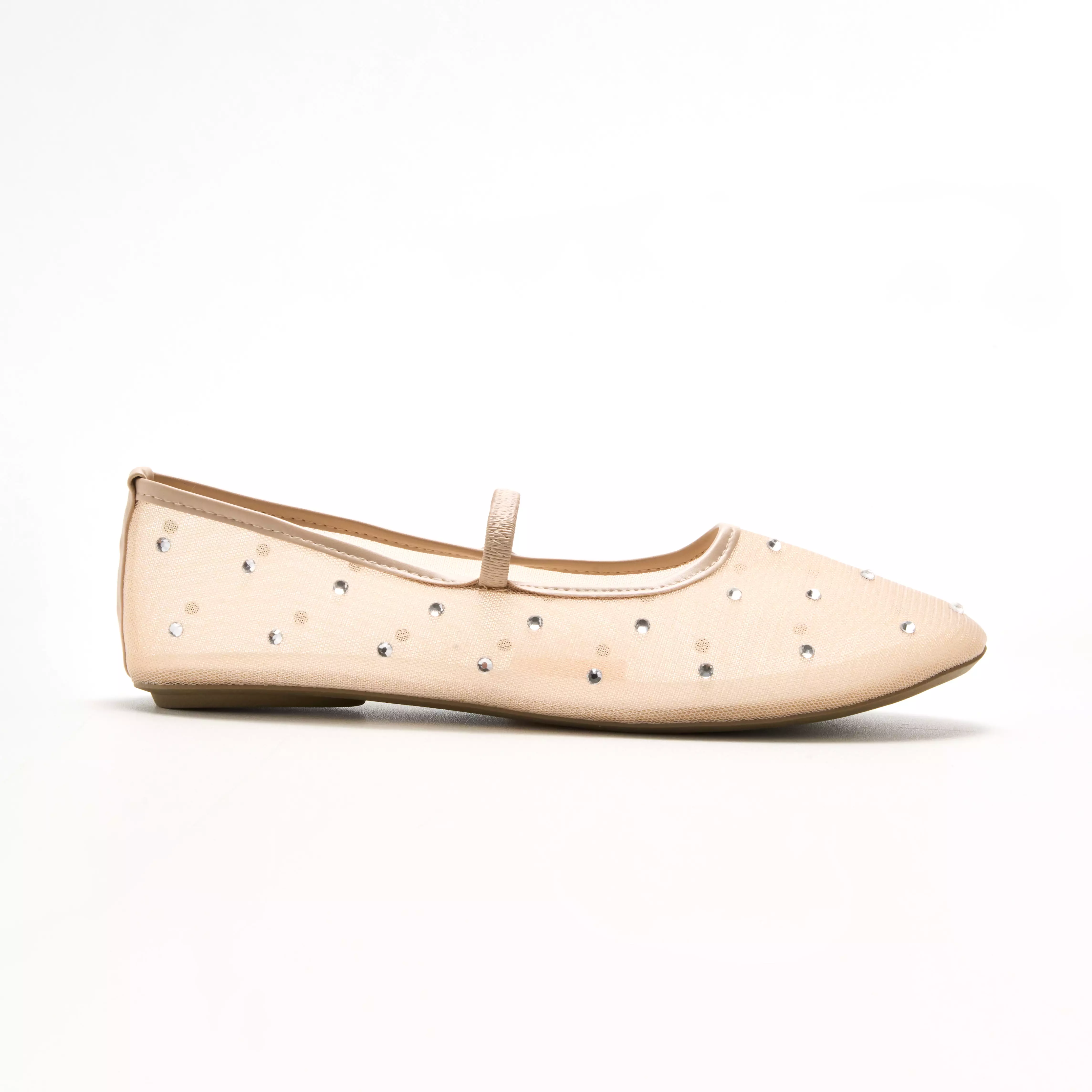 Jual Berrybenka Label Sofia Mayata Beaded Mary Jane Beige Original 2025 | ZALORA Indonesia