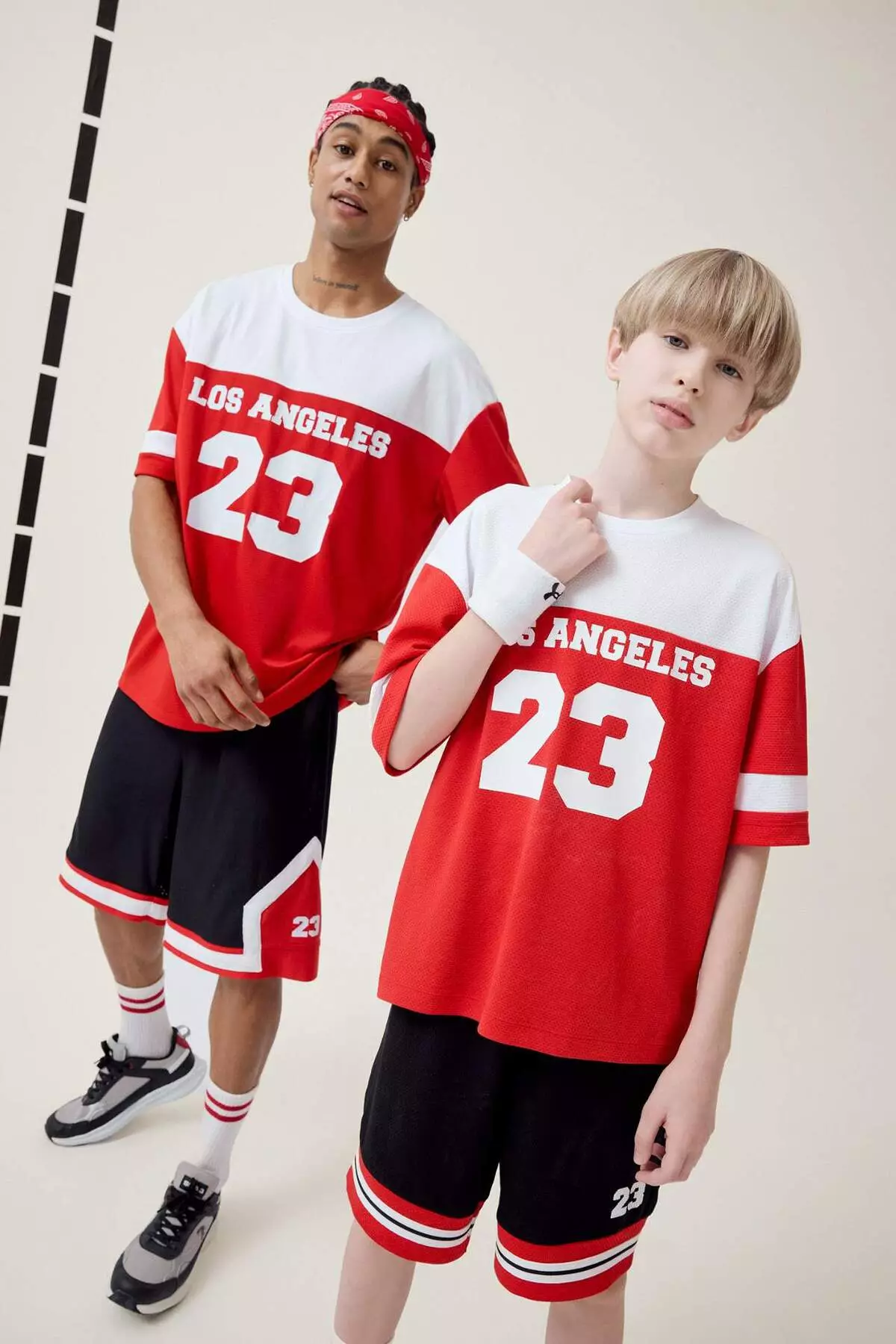 Jual DeFacto Boy's Oversize Wide Fit Crew Neck Color Block Printed ...