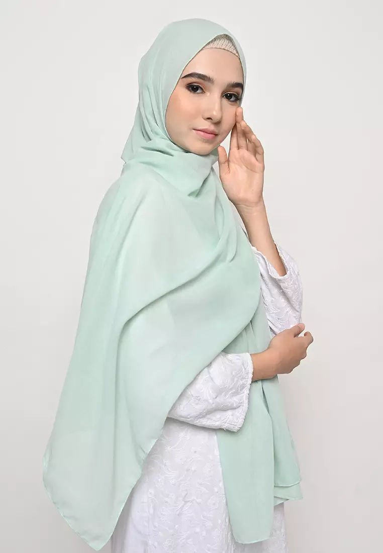 Jual My Daily Hijab Pasmina Voal Gucci Jahit Tepi Green Ash Original ...