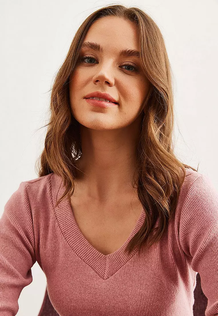 Jual Olalook Dusty Rose Thick Banded V-Neck Raised Blouse Original 2025 ...