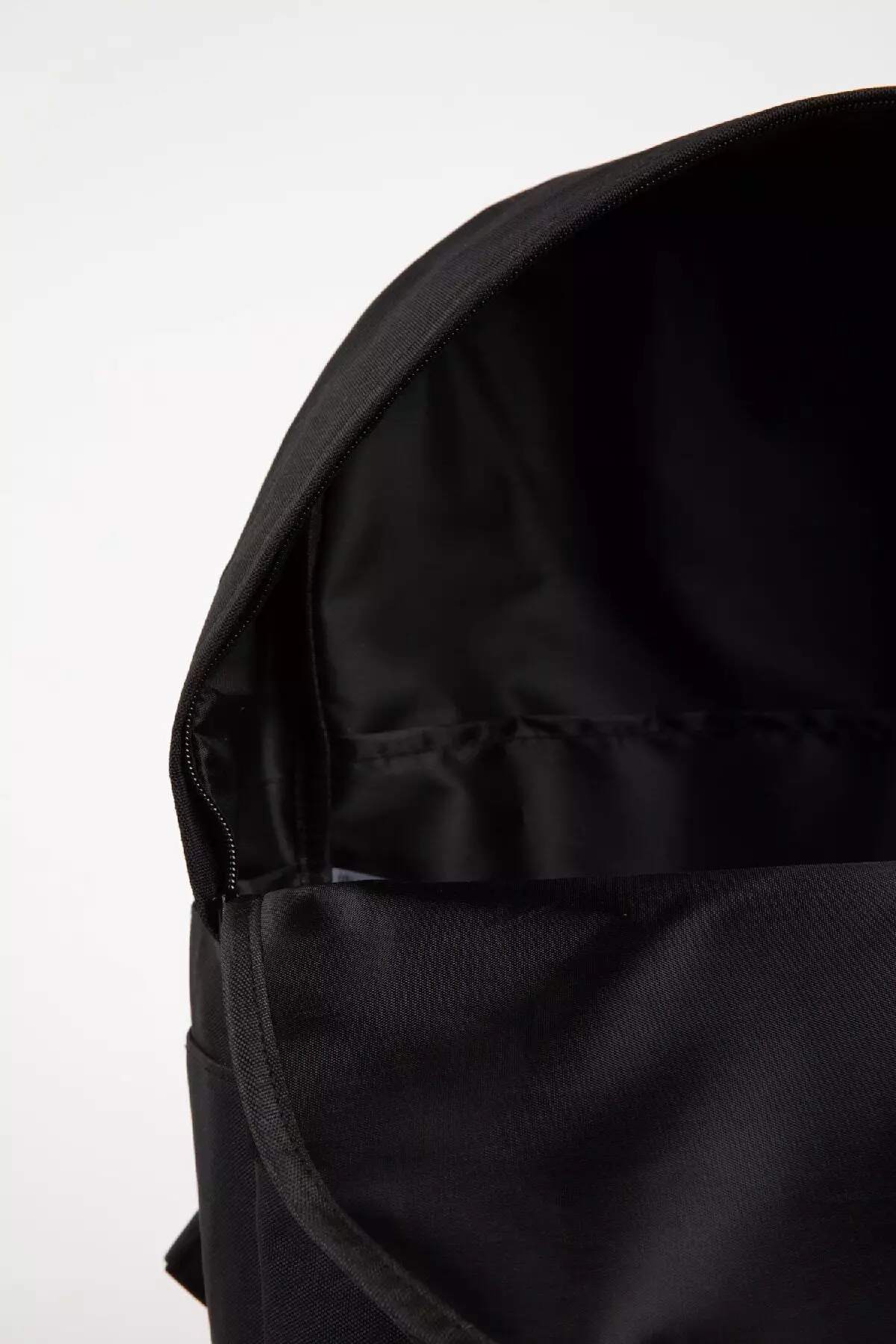 Jual DeFacto Black Backpack Original 2025 | ZALORA Indonesia