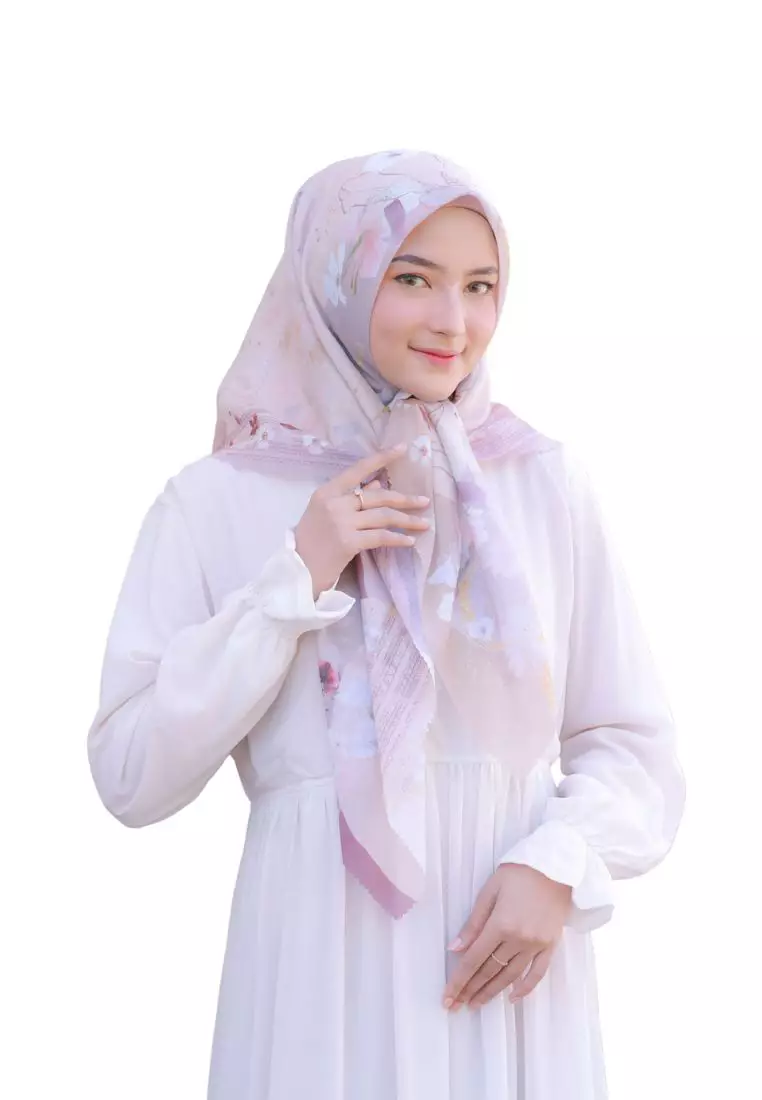 Jual Hijab Wanita Cantik.com Segiempat Poppy Scarf ICY Voal - Hijab Printing Premium Scarf ...