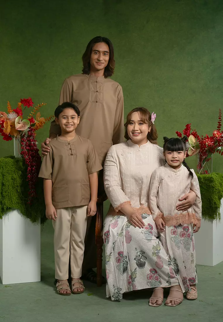 Buy Lubna Kids Blossom Kurung Kedah Set Online | ZALORA Malaysia