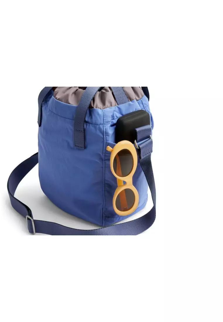 Buy Bellroy Bellroy Cinch Bucket Bag - Denim Blue 2025 Online | ZALORA ...